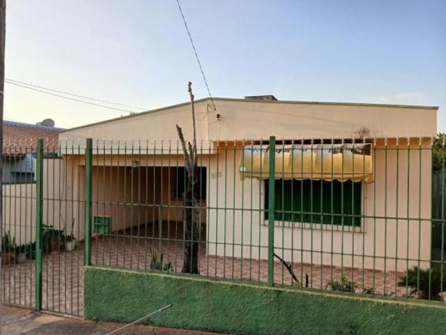 Casa para Venda em Salto, Vila Teixeira, 2 dormitórios, 1 banheiro, 2 vagas