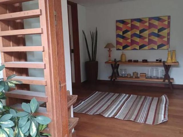 Casa para venda em Santo Amaro com 6 quartos, sendo 4 suítes, 420m²