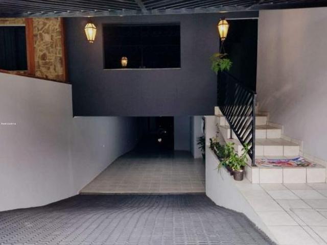 Casa para Venda em Santo André / SP no bairro PARQUE NOVO ORATÓRIO