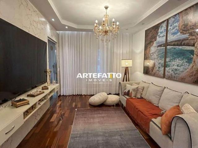 Casa para venda em Santo Agostinho de 163.00m² com 3 Quartos, 1 Suite e 2 Garagens