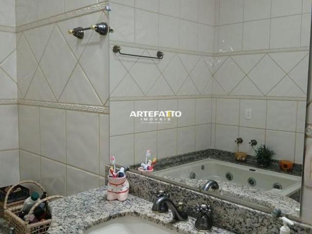 Casa para venda em Santo Agostinho de 280.00m² com 3 Quartos, 1 Suite e 3 Garagens