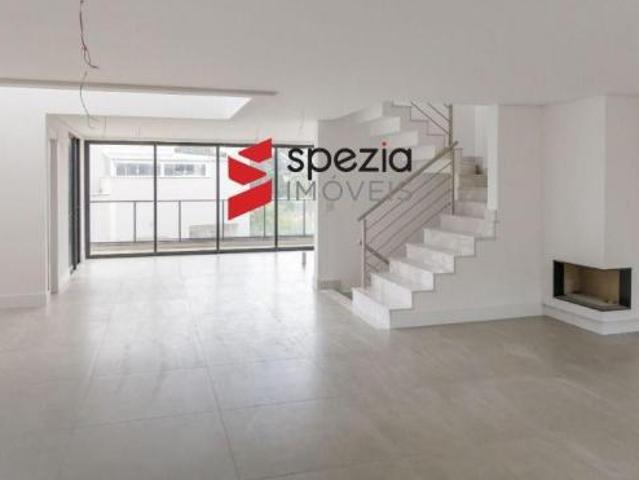 Casa para venda em Santo Inácio de 294.04m² com 3 Quartos, 3 Suites e 4 Garagens