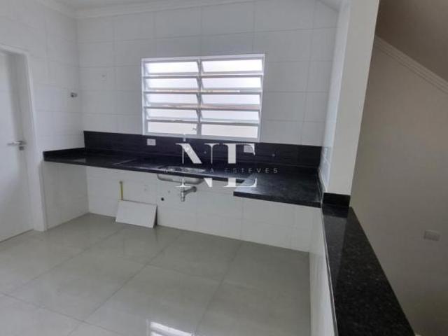 Casa para Venda em Santos, Embaré, 3 dormitórios, 2 suítes, 3 banheiros, 2 vagas