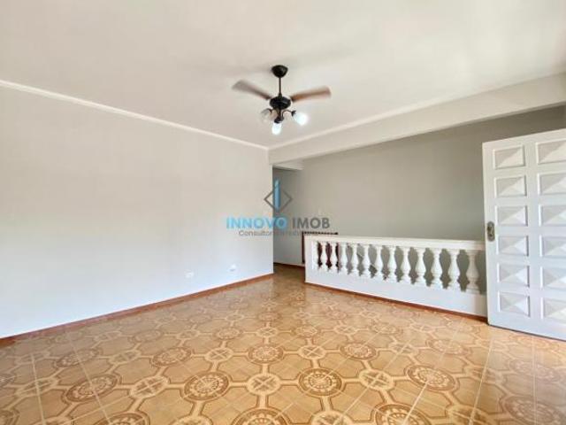 Casa para Venda em Santos, Encruzilhada, 3 dormitórios, 1 suíte, 3 banheiros, 1 vaga