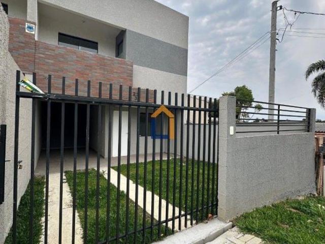 Casa para venda em Santa Cândida de 118.00m² com 3 Quartos, 1 Suite e 2 Garagens