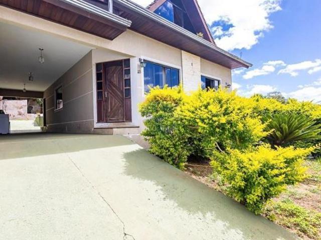 Casa para venda em Santa Cândida de 343.00m² com 3 Quartos, 1 Suite e 2 Garagens