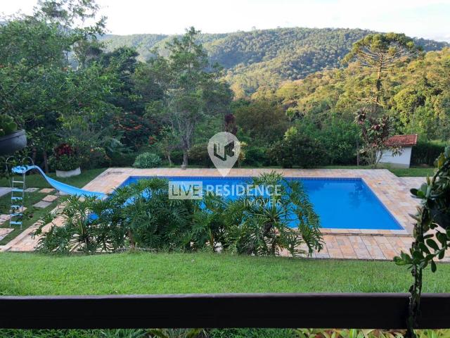 Casa para venda em Santa Clara em Jundiaí São Paulo de 350.00m² com 4 Quartos, 1 Suíte e 10 Garagens