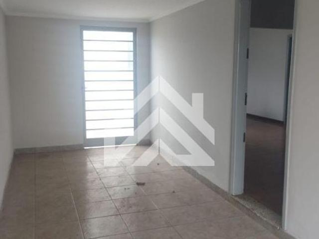 Casa para venda em Santa Cruz de 144.00m² com 2 Quartos, 1 Suite e 1 Garagem