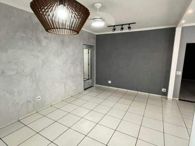Casa para venda em Santa Cruz de 151.90m² com 4 Quartos, 1 Suite e 2 Garagens