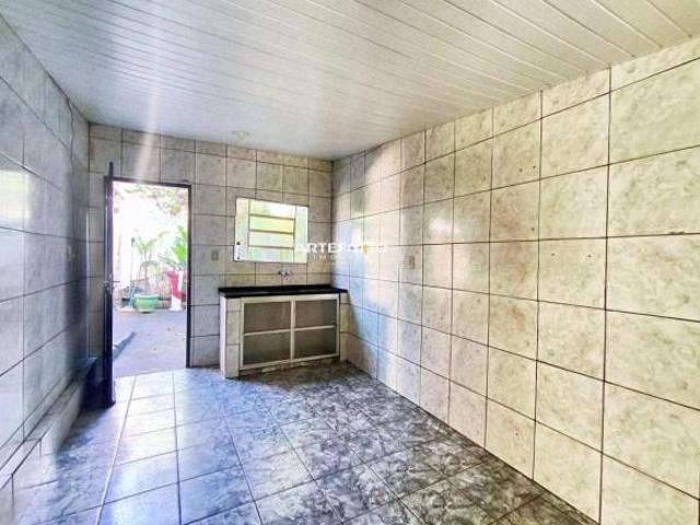 Casa para venda em Santa Cruz de 160.00m² com 3 Quartos e 2 Garagens