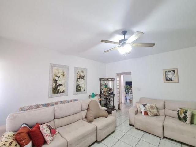 Casa para venda em Santa Cruz de 210.70m² com 2 Quartos, 1 Suite e 2 Garagens
