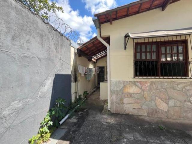 Casa para venda em Santa Efigênia, Belo Horizonte