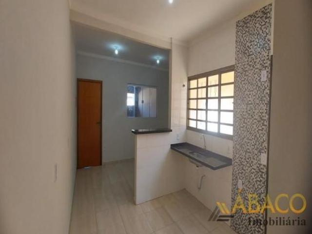 Casa para venda em Santa Felicia de 55.45m² com 2 Quartos e 2 Garagens