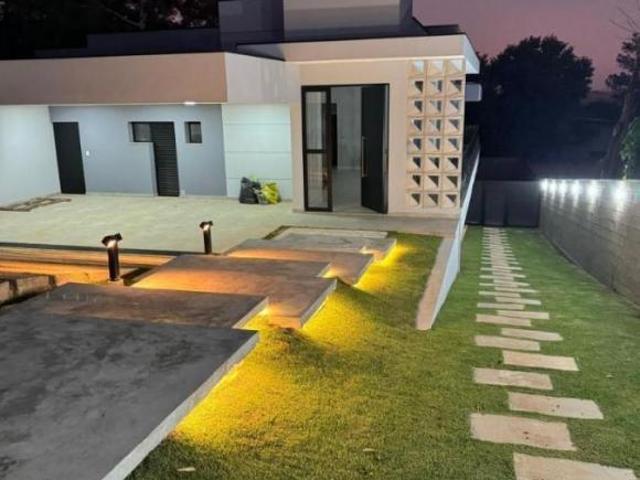 Casa para venda em Santa Inês de 439.00m² com 3 Quartos, 1 Suite e 7 Garagens