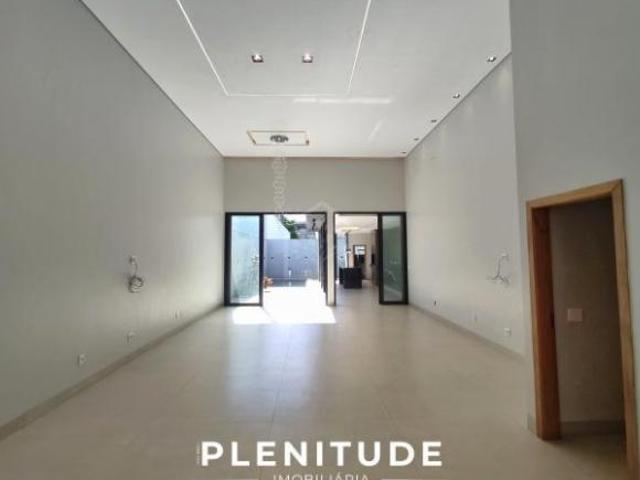 Casa para venda em Santa Luzia de 252.00m² com 3 Quartos, 3 Suites e 2 Garagens