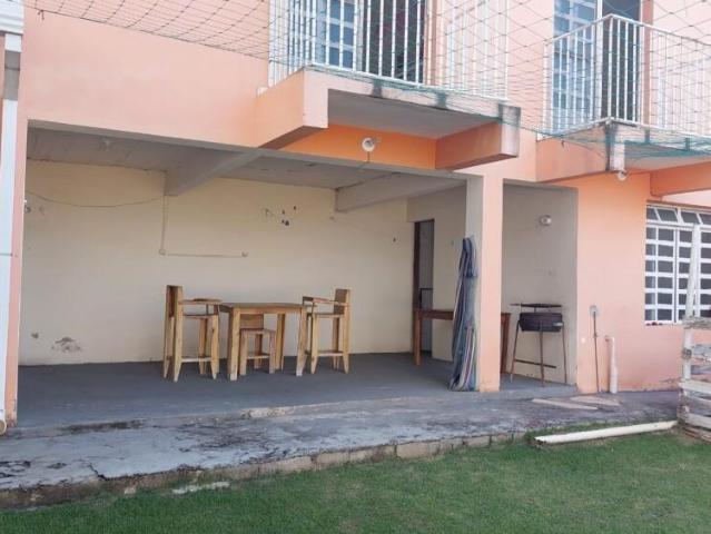 Casa para venda em Santa Lúcia em Betim Minas Gerais de 250.00m² com 3 Quartos, 1 Suíte e 4 Garagens