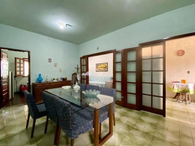Casa para venda em Santa Mônica, Belo Horizonte