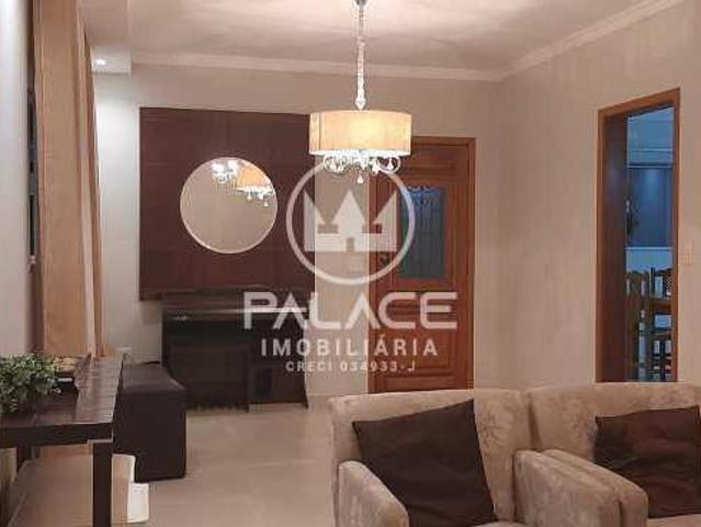 Casa para venda em Santa Rita de 310.00m² com 1 Quarto, 3 Suites e 6 Garagens