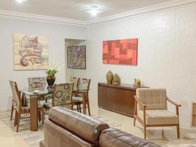 Casa para venda em Santa Teresinha com 5 quartos, sendo 3 suítes, 313m²