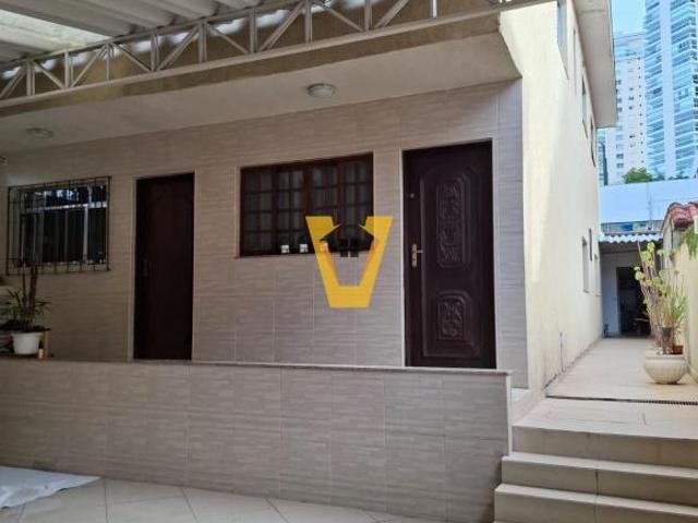 Casa para venda em Santa Teresinha com 9 quartos, sendo 3 suítes, 522m²