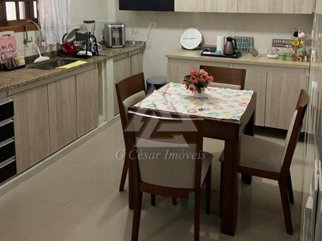 Casa para venda em Santa Terezinha de 147.00m² com 2 Quartos e 3 Garagens