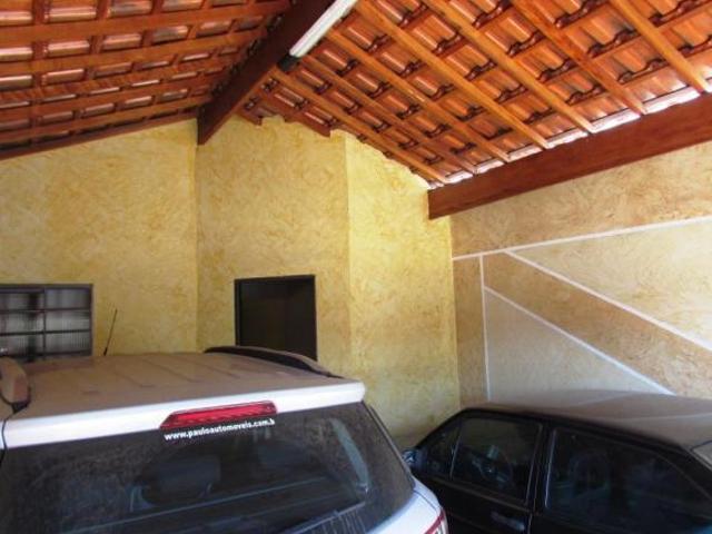 Casa para venda em Santa Terezinha de 110.00m² com 2 Quartos e 2 Garagens
