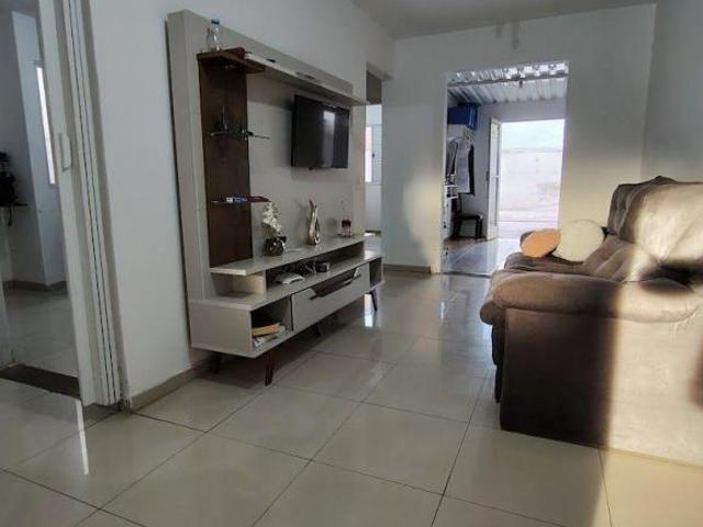Casa para venda em Santa Terezinha de 50.00m² com 2 Quartos e 2 Garagens