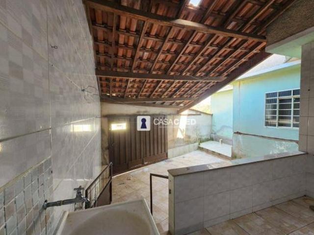 Casa para venda em Santana, Varginha