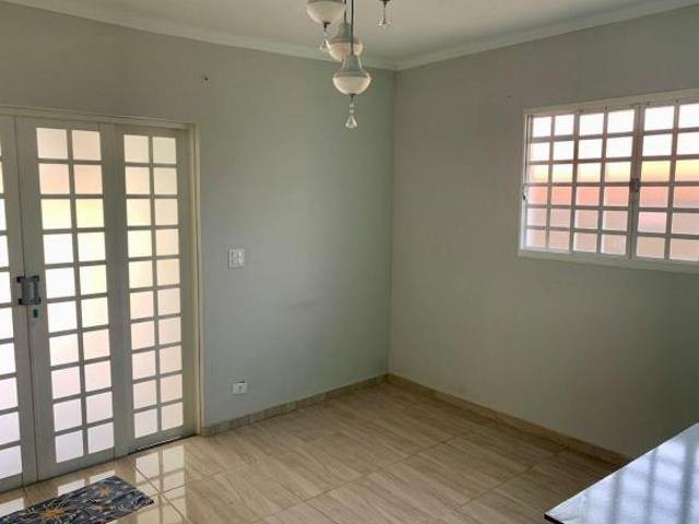 Casa para venda em Santana de 100.00m² com 1 Quarto, 1 Suite e 2 Garagens