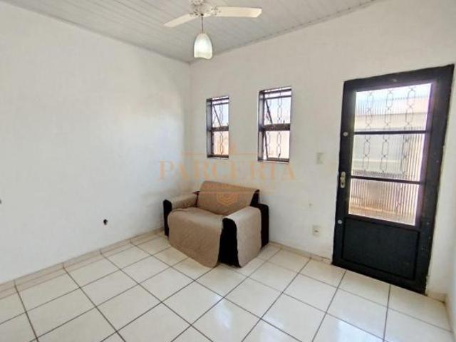 Casa para venda em Santana de 110.00m² com 2 Quartos, 1 Suite e 1 Garagem