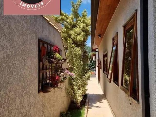 Casa para Venda em Santana de Parnaíba, Alphaville, 3 dormitórios, 3 suítes, 4 banheiros, 4 vagas