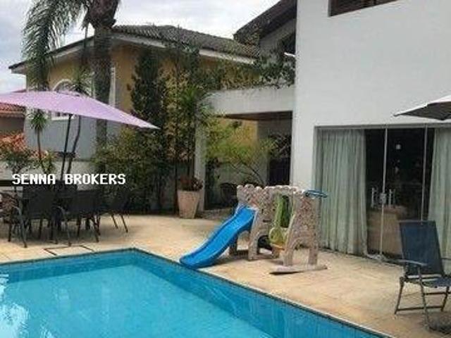 Casa para Venda em Santana de Parnaíba, Alphaville, 4 dormitórios, 4 suítes, 5 banheiros, 4 vagas