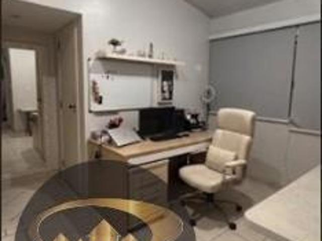 Casa para Venda em Santana de Parnaíba, Jardim São Luís, 3 dormitórios, 1 suíte, 3 banheiros, 2 vaga