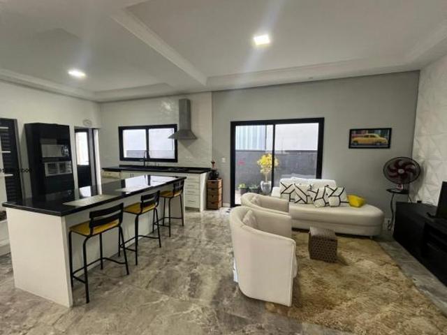 Casa para Venda em Santana de Parnaíba, Suru, 3 dormitórios, 3 suítes, 4 banheiros, 4 vagas