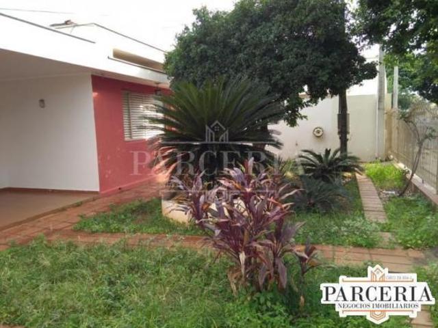 Casa para venda em Sao Joaquim de 120.00m² com 3 Quartos, 1 Suite e 2 Garagens