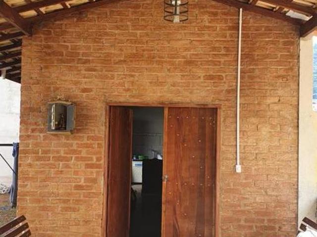 Casa para Venda em Sapucaí Mirim, Centro, 6 dormitórios, 2 suítes, 5 banheiros, 3 vagas