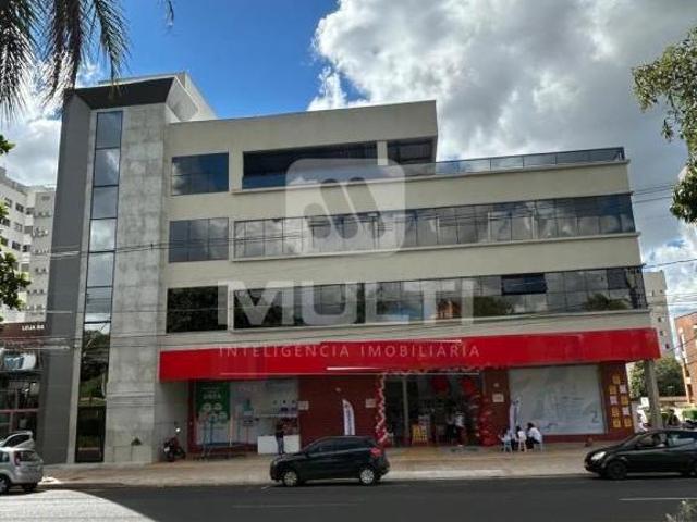 Casa para venda em Saraiva, Uberlândia