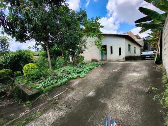 Casa para Venda em Sarzedo, Bairro Brasília, 3 dormitórios, 1 suíte, 1 banheiro, 4 vagas