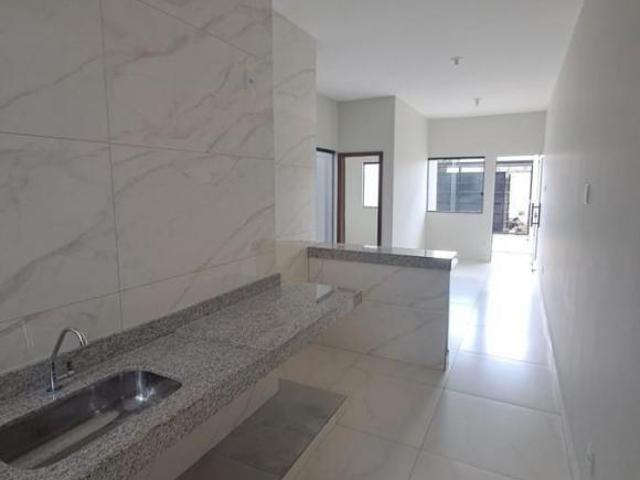 Casa para Venda em Sete Lagoas, Iporanga II, 2 dormitórios, 1 banheiro, 2 vagas