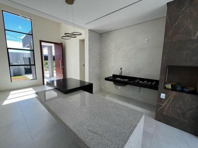 Casa para Venda em Sete Lagoas, Nova Serrana, 3 dormitórios, 1 suíte, 1 banheiro, 2 vagas