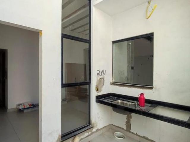 Casa para Venda em Sete Lagoas, São Cristovão, 2 dormitórios, 1 suíte, 1 banheiro, 2 vagas