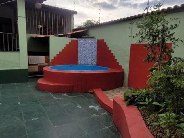 Casa para Venda em Sete Lagoas, Progresso, 4 dormitórios, 1 suíte, 2 banheiros, 2 vagas
