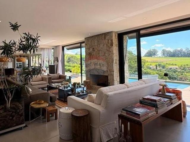 Casa para venda em Sete Pontes de 422.35m² com 4 Quartos, 4 Suites e 8 Garagens