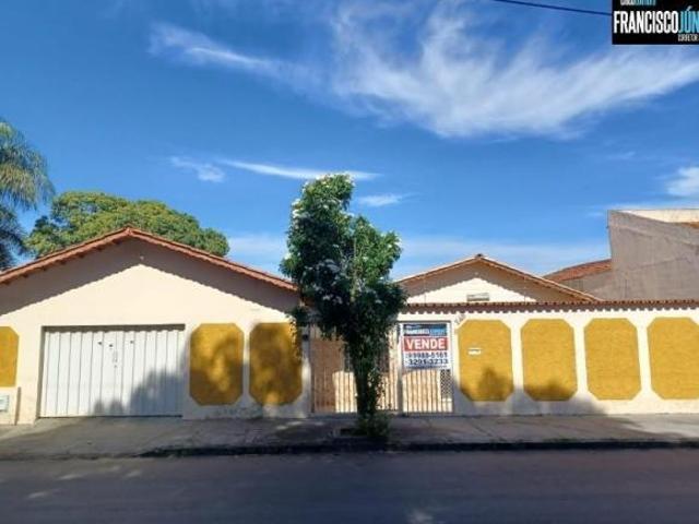 Casa para venda em Setor Coimbra, Goiânia