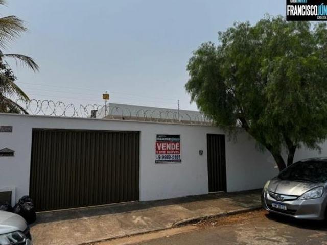 Casa para venda em Setor Coimbra, Goiânia