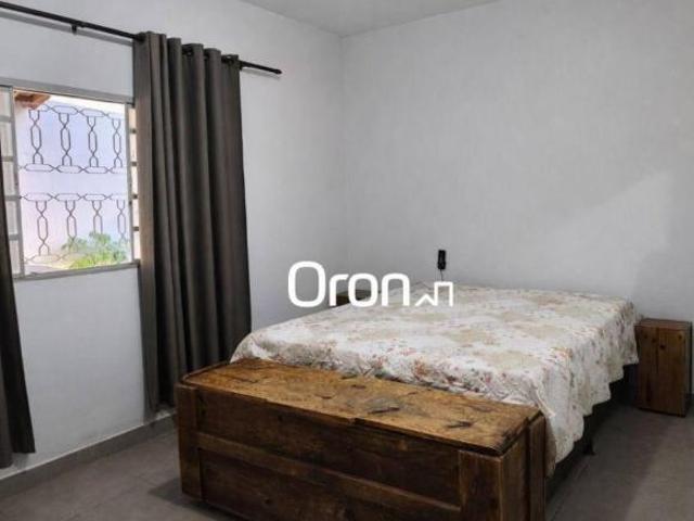 Casa para venda em Setor Goiânia 2, Goiânia