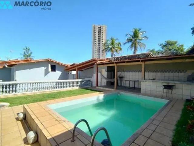 Casa para venda em Setor Goiânia 2, Goiânia