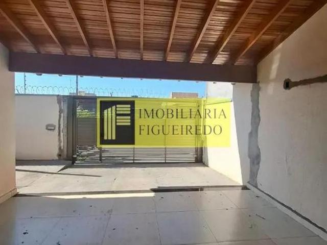 Casa para venda em Setparque Avenida 2 de 140.00m² com 3 Quartos, 1 Suite e 2 Garagens