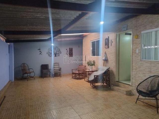 Casa para venda em Selmi Dei de 52.00m² com 3 Quartos, 1 Suite e 2 Garagens
