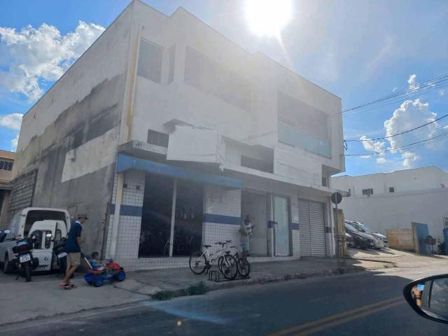 Casa para venda em Senhora Das Graças em Betim Minas Gerais de 500.00m² com 1 Quarto, 1 Suíte e 1 Garagem